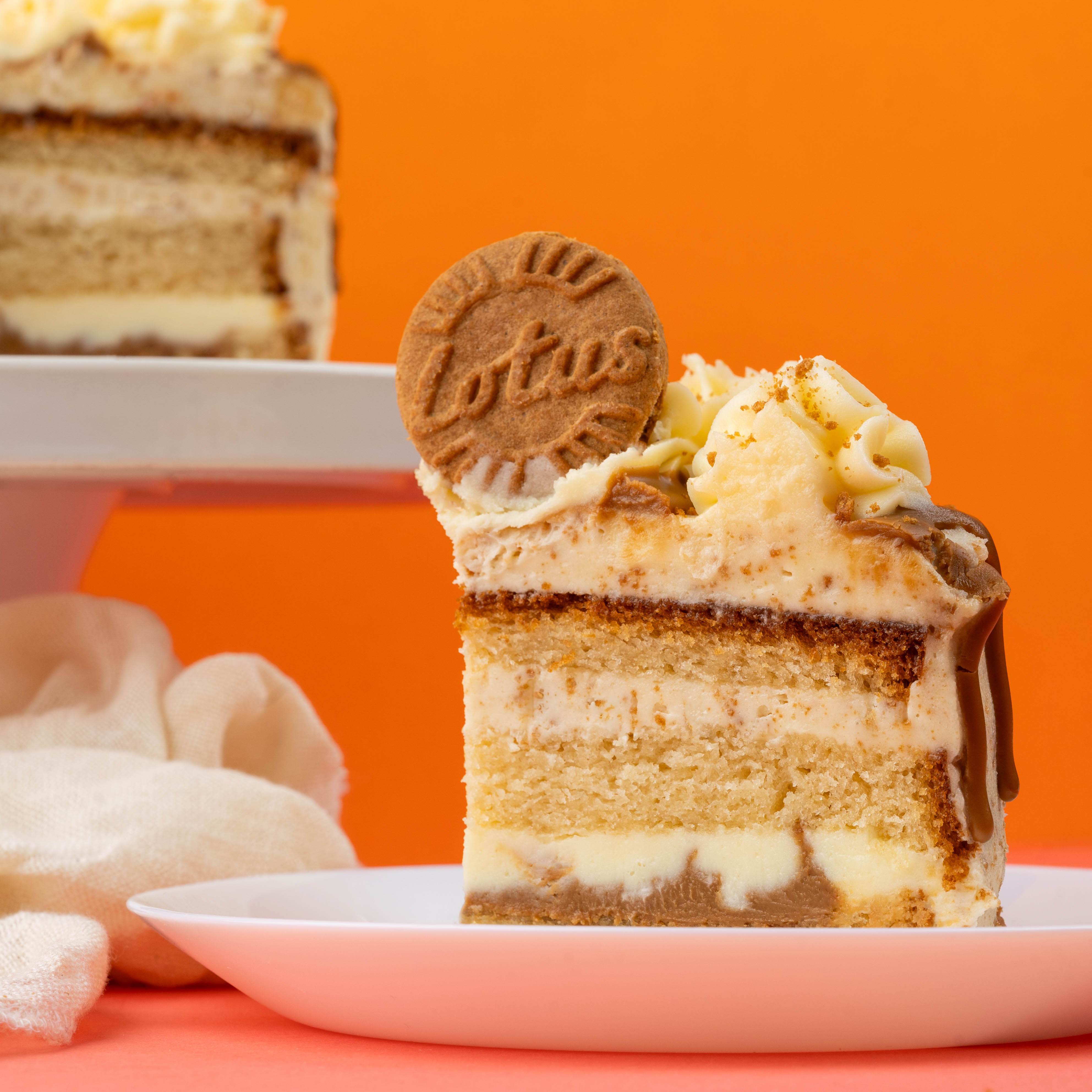 The Biscoff Cake | Biscoff Cake Delivery UK | Biscoff Cake – Desserts ...